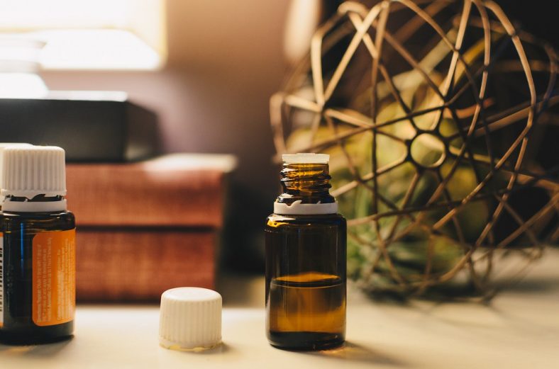 5 Best Essential Oils to Clean Air and How to Use Them